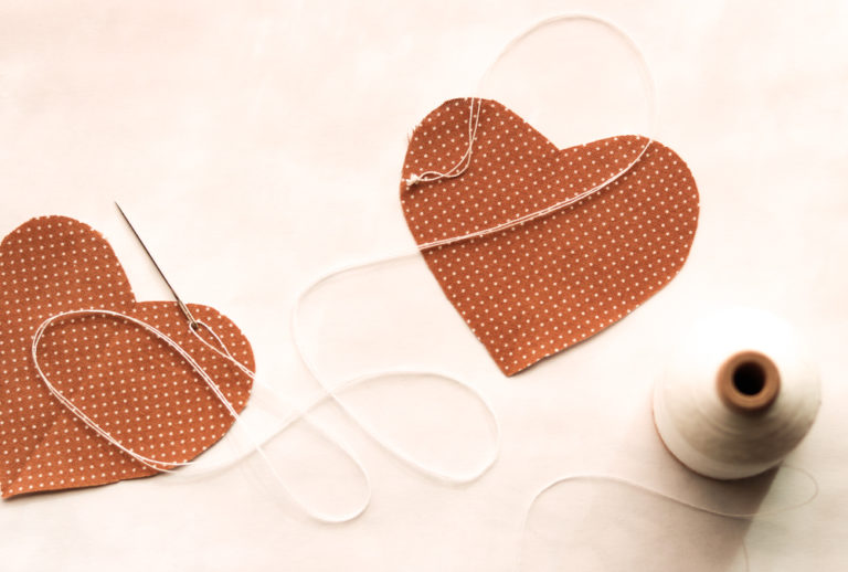 DIY PATCHES- HEART SWEATER PATCHES- FAST AND EASY...(video)