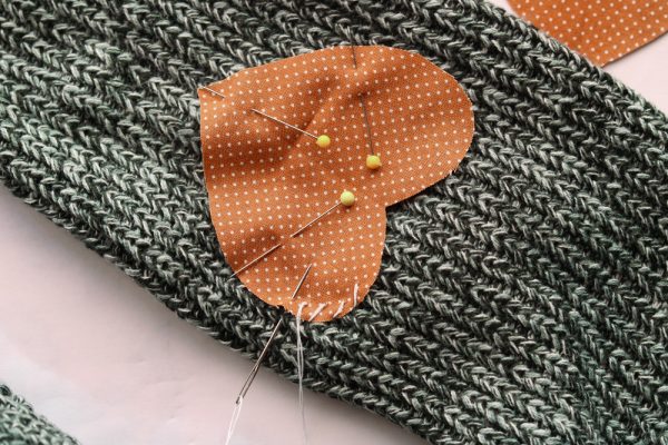 DIY PATCHES- HEART SWEATER PATCHES- FAST AND EASY...(video)