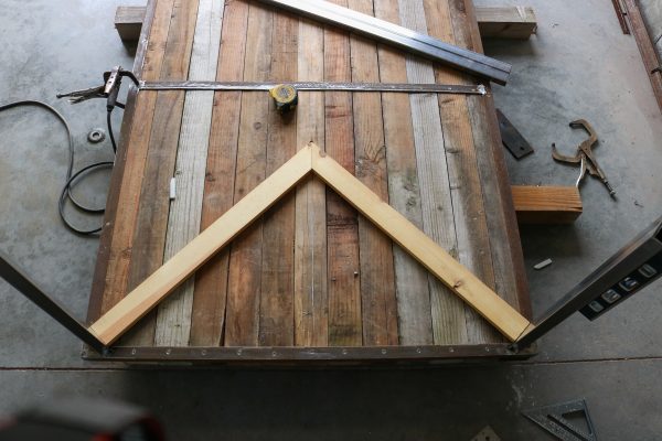 HOW I MADE MY DINING TABLE - UNDER $60- DIY Table - Scandinavian