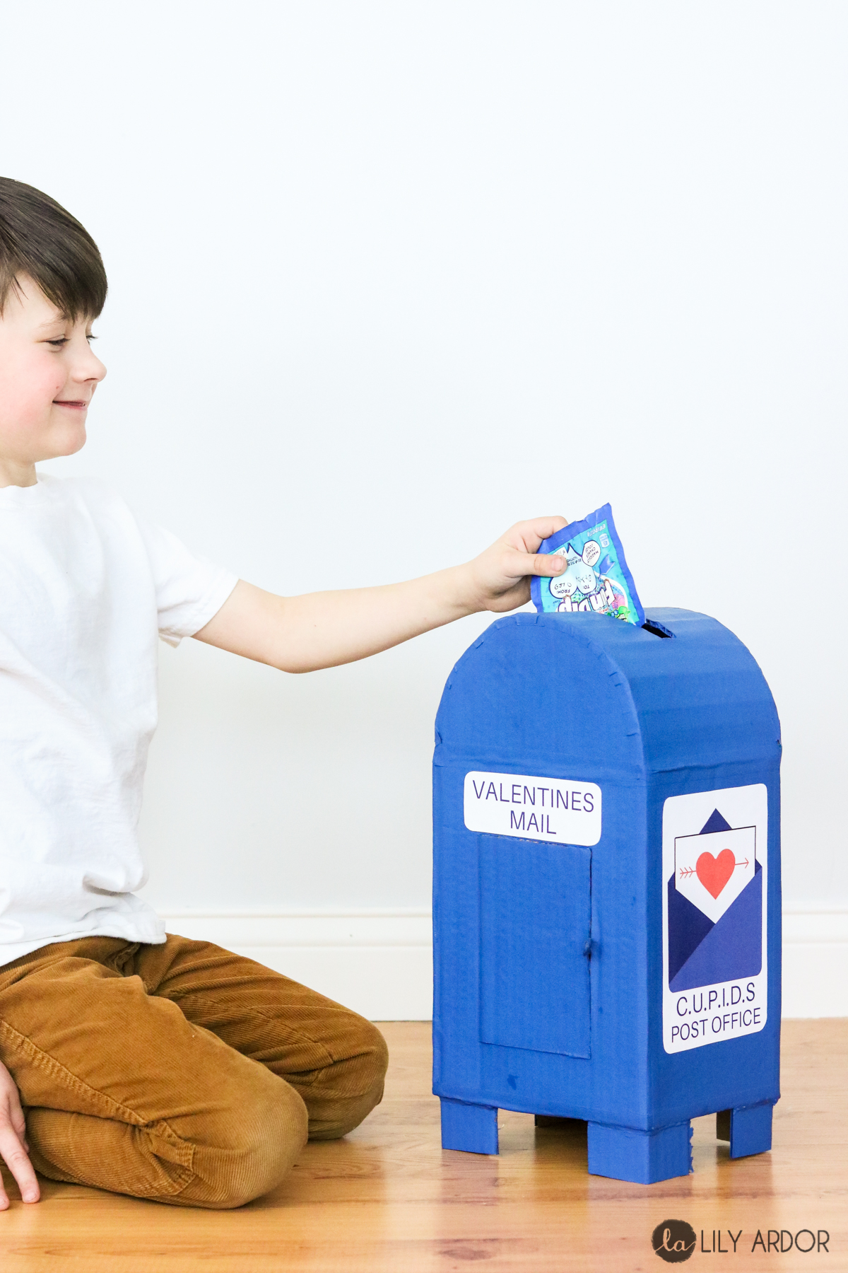 Valentine Box Ideas Valentines Boxes For Boys Using Cardbaord EASY Valentine Box Ideas Valentines Boxes For Boys Using Cardbaord EASY