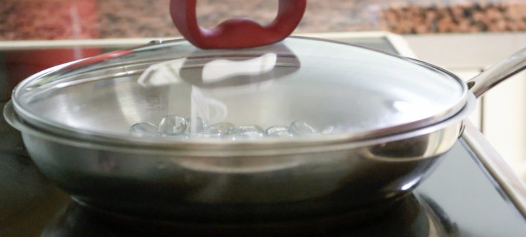 BEGINNERS: HOW TO POUR RESIN! WHAT YOU NEED TO KNOW!!