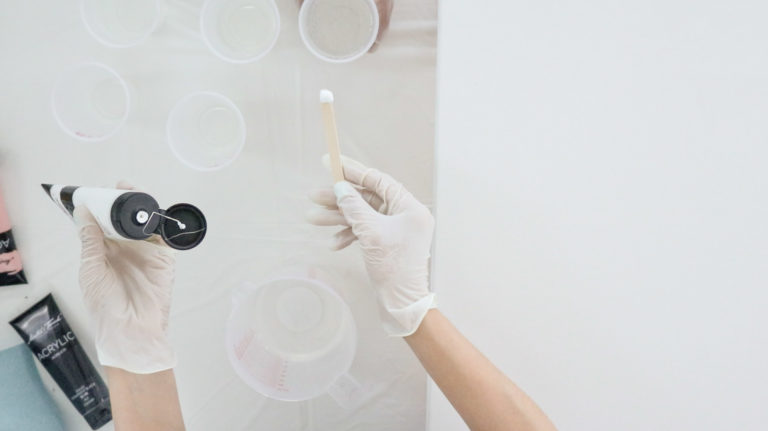 What you need to know before resin pouring! DIY resin art with gold and ...