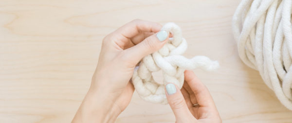 DIY Macrame Rope Rug - Giant Doily! No Crochet Needed! Via LilyArdor