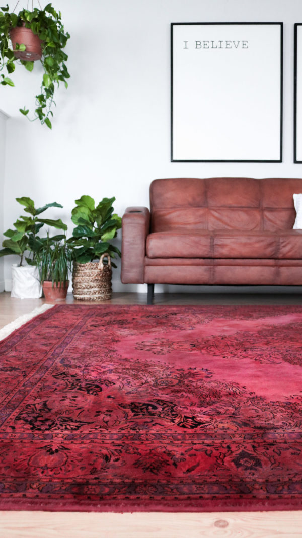 How to paint a rug! DIY Reform rug - Lily Ardor