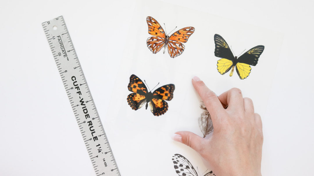 Mother's DAY Butterfly Gift | Kid Friendly Craft | Via Lilyardor