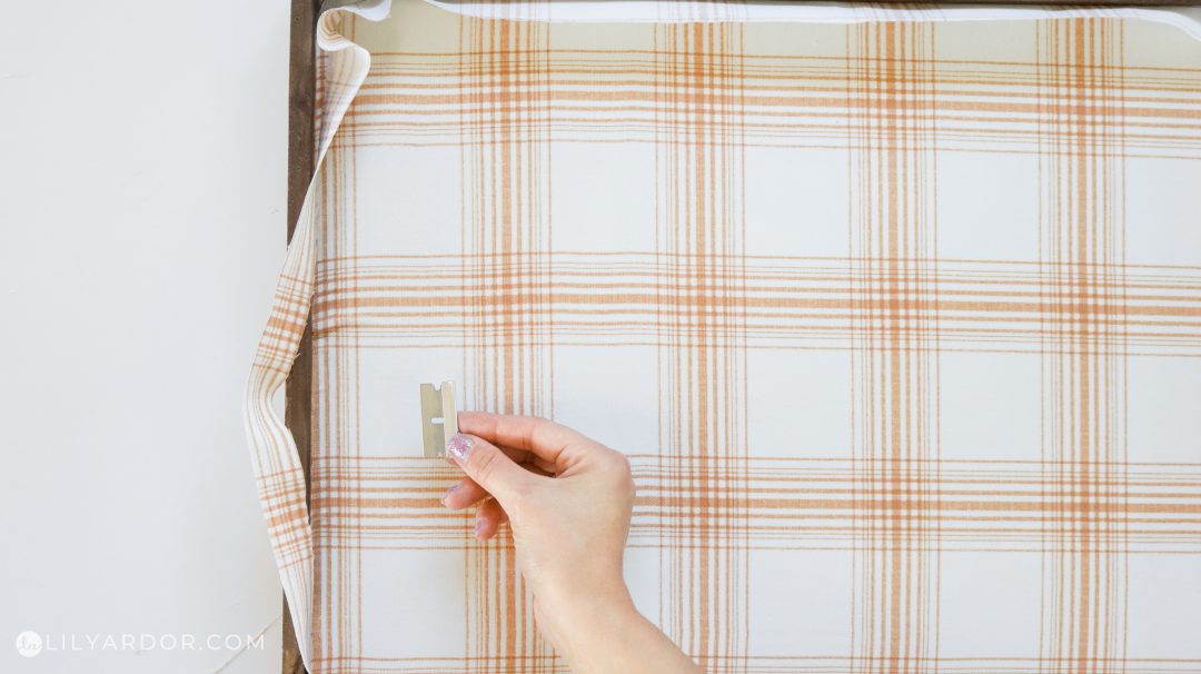 Plaid Sign | 2 Steps | Attach Plaid Fabric | Fall + Christmas Double Sided