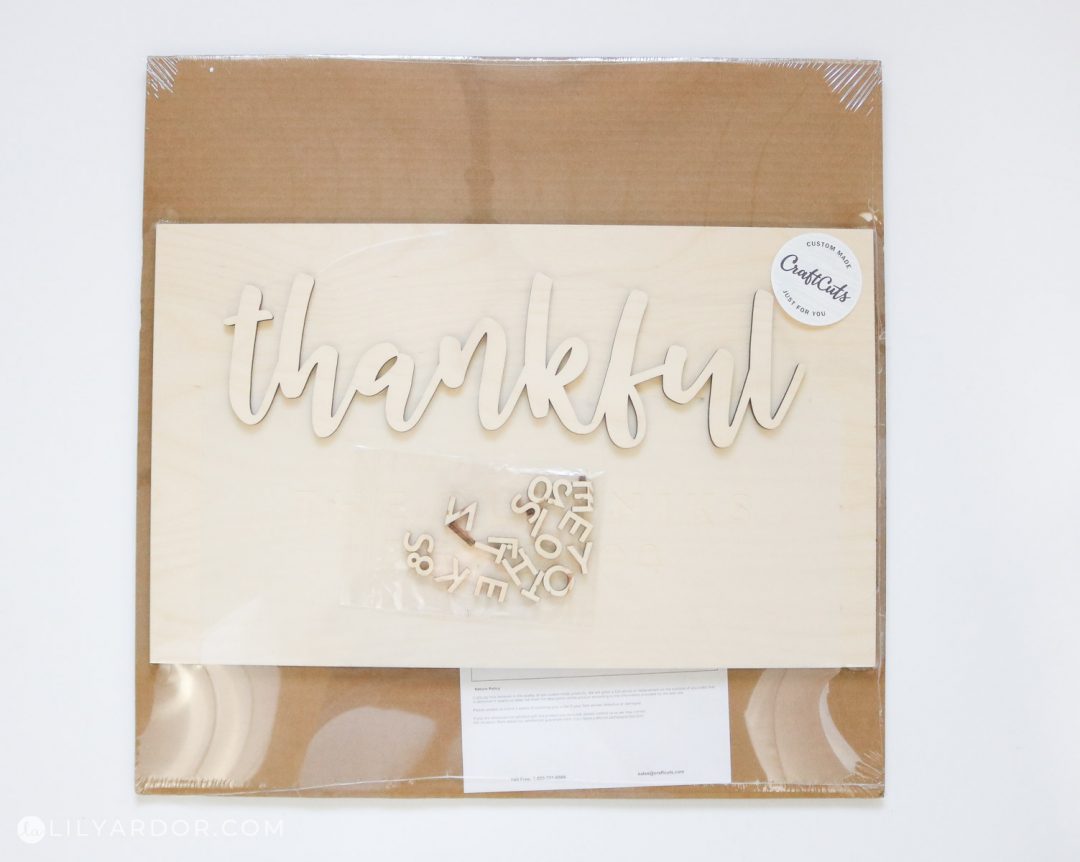 Plaid Sign Tutorial in 10 Minutes - With A Stencil! Paint Plaid On ...