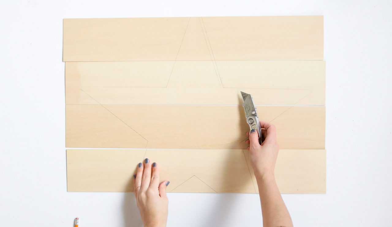 DIY Wood Star - In 5 Easy Steps ! Styled 4 Ways | Spring + Holidays
