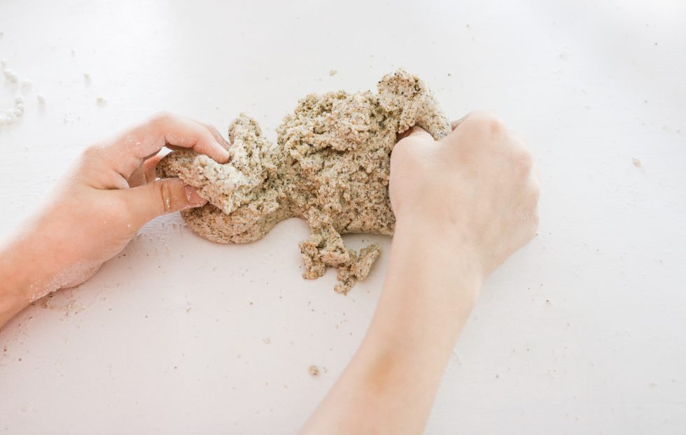 DIY KINETIC SAND! From stuff you have at home! Via LilyArdor