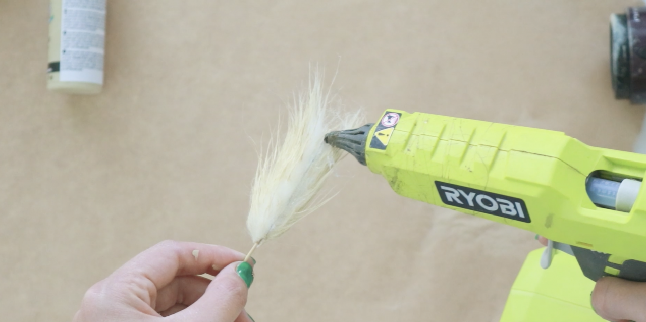 Faux Bunny Tails - Lily Ardor