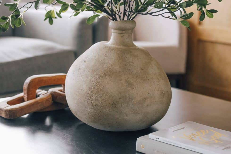 DIY Neutral AGED VESSEL / VASE - Lily Ardor